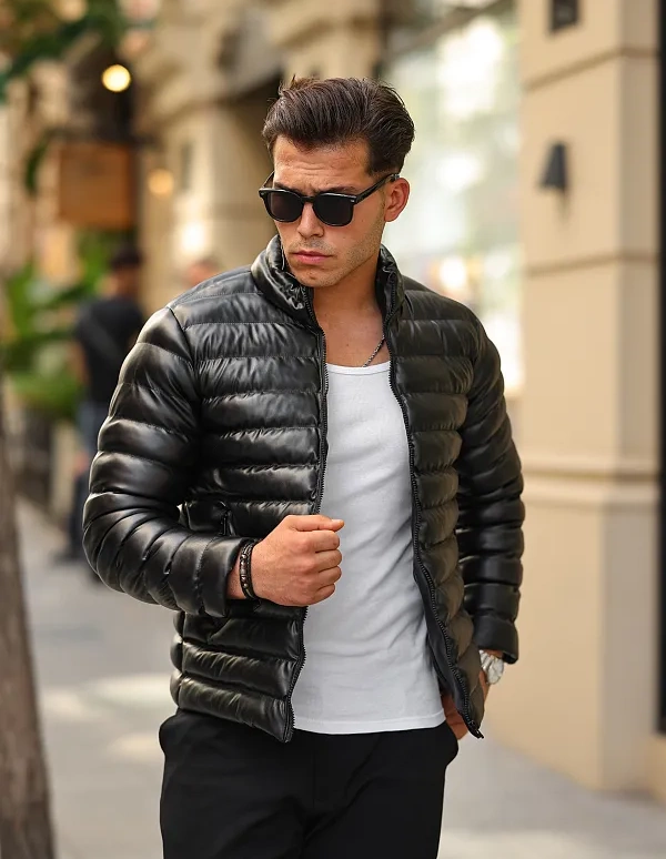 Stay Warm in Style: Mens Puffer Jackets - Free Delivery!